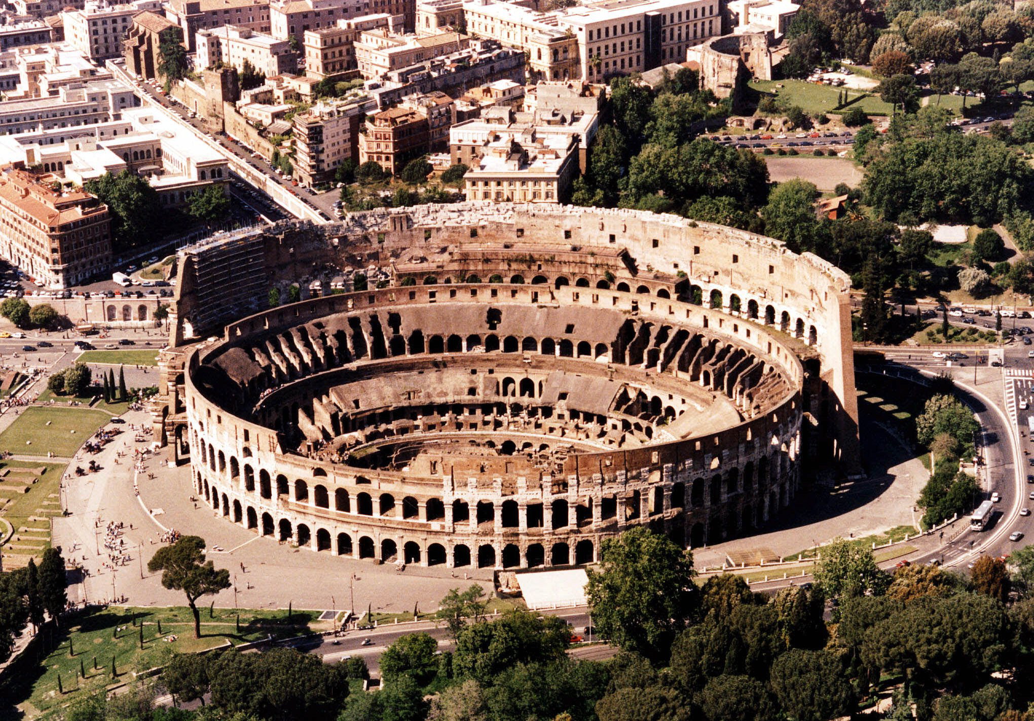 Colosseo roma restauro — idealista/news