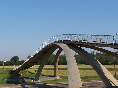 I 12+1 ponti più strani del pianeta (fotogallery) — idealista/news