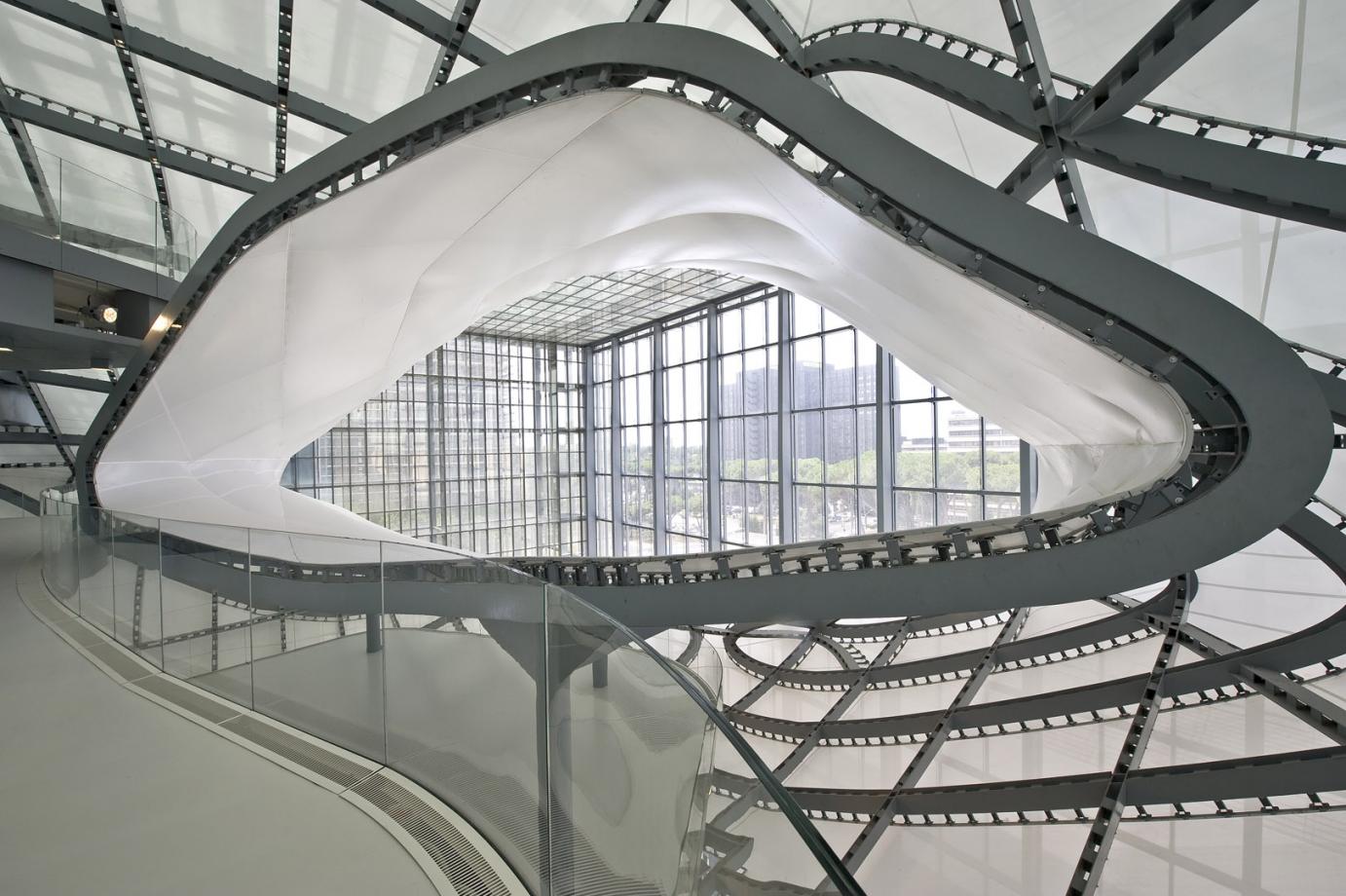 Inaugurata la Nuvola di Fuksas, il nuovo centro congressi di Roma Eur ...