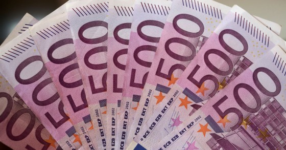 Banconote da 500 euro: la Bce sancisce l'addio al taglio più grande ...