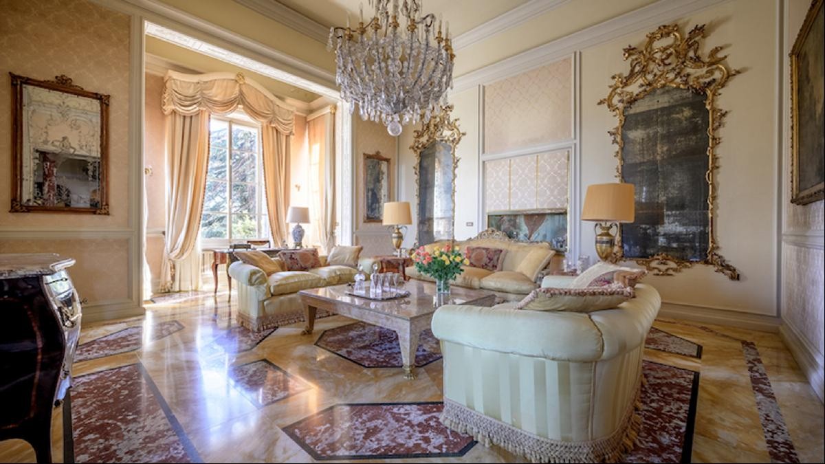 La villa stile Liberty in Liguria di un magnate del marmo: le immagini ...