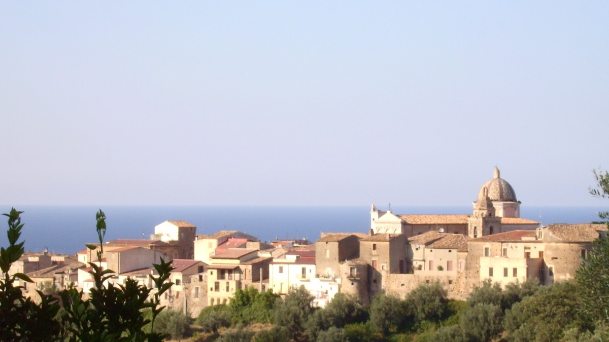 Cosa vedere a Cariati: centro storico, lungomare, dintorni — idealista/news