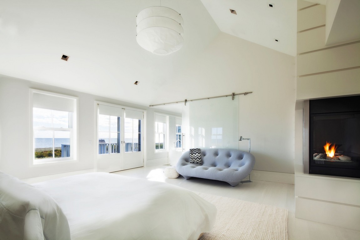 Case da sogno: un'abitazione sobria che nasconde interni colorati e ...