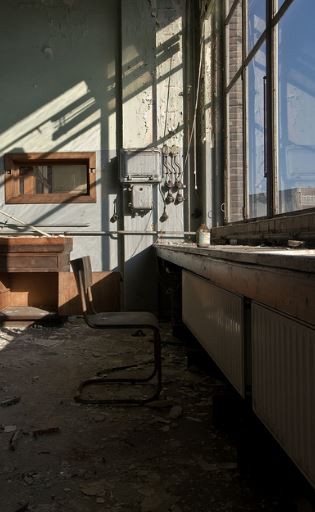 La bellezza dell’abbandono: le meravigliose immagini di un’università ...