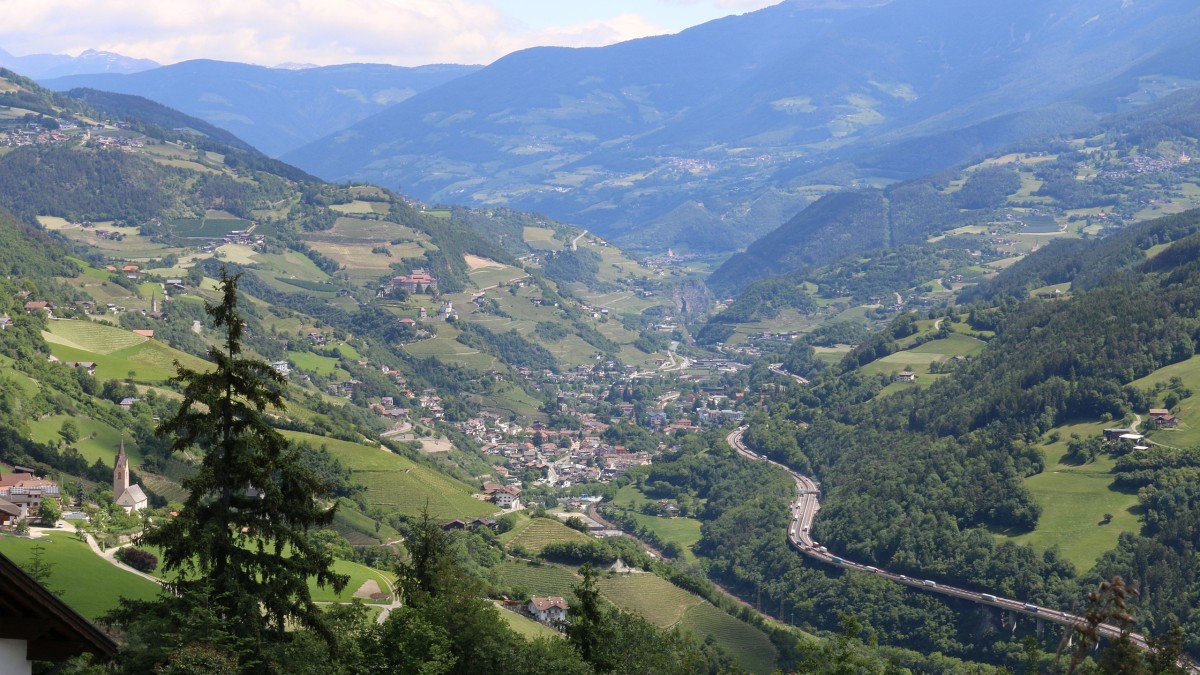 Cosa vedere a Chiusa: centro, dintorni, piatti tipici, bambini ...