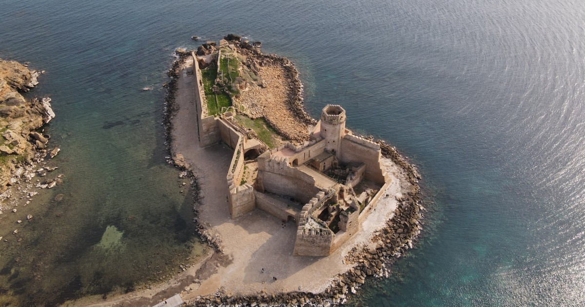 Castelli sul mare in Calabria: ecco i più belli — idealista/news