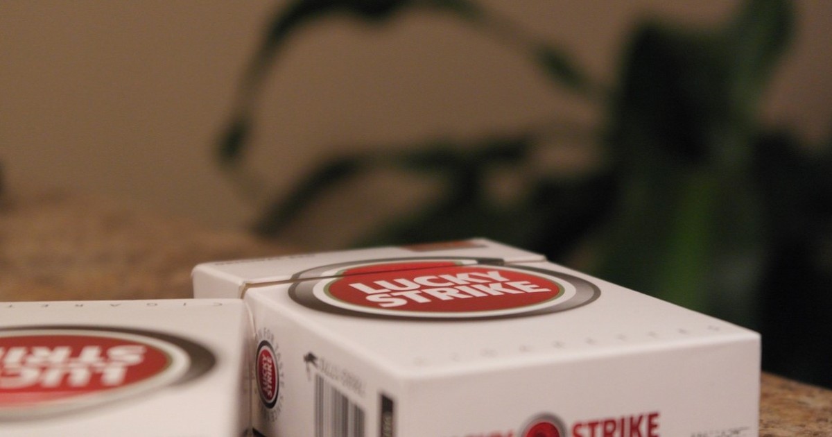 Dove si buttano i pacchetti di sigarette vuoti? Bisogna differenziare ...