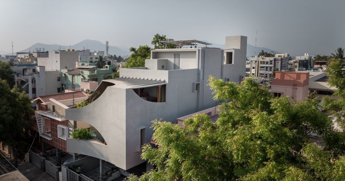 Una casa in India che sorprende per la sua facciata scolpita ...