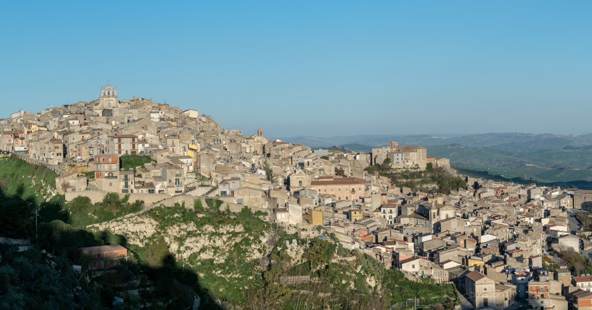 Living in Mussomeli: costs, pros, cons, and things to do — idealista/news