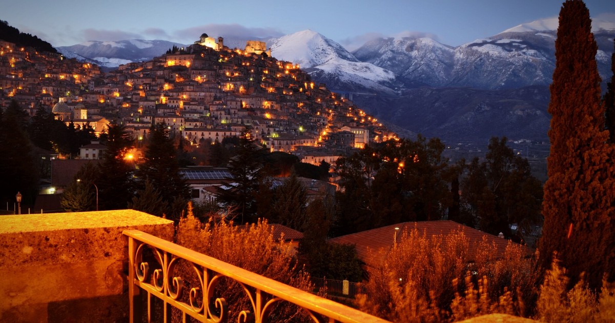 Mercatini di Natale in Calabria 2025: calendario, borghi più belli ...